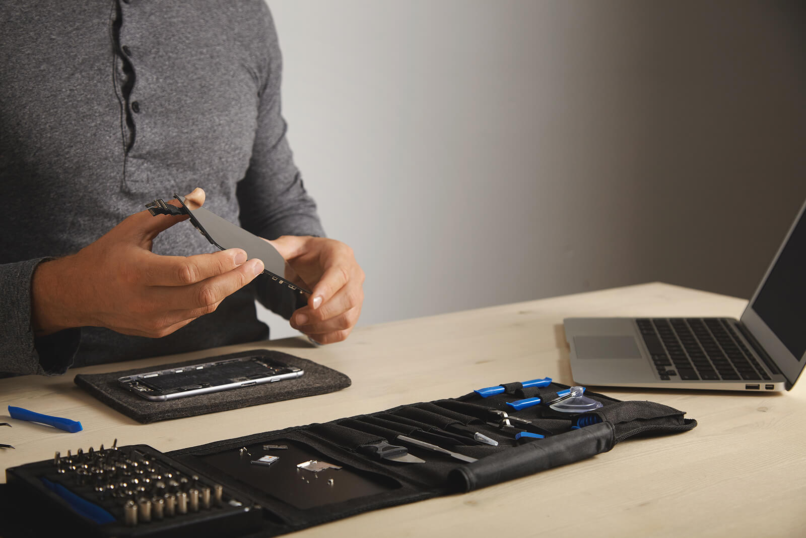 Cell Phone Repair: Fresno, CA: Great Prices, 100s Great Reviews